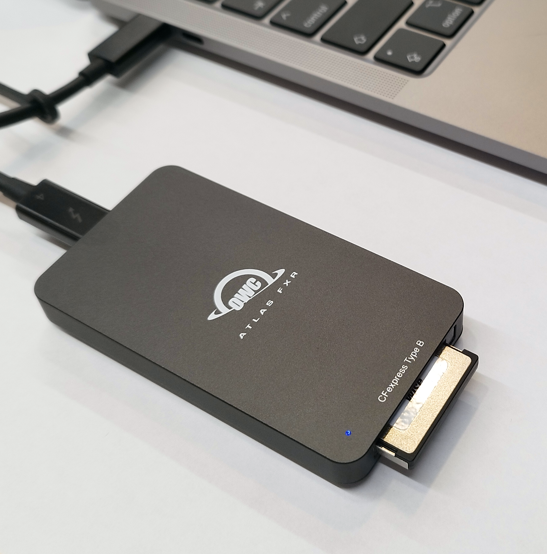 USB＆Thunderblt 3対応で高解像度カメラのデータを高速転送！ CFexpress Type Bカードリーダー「OWC Atlas FXR」を使ってみました！ – アキバの ...